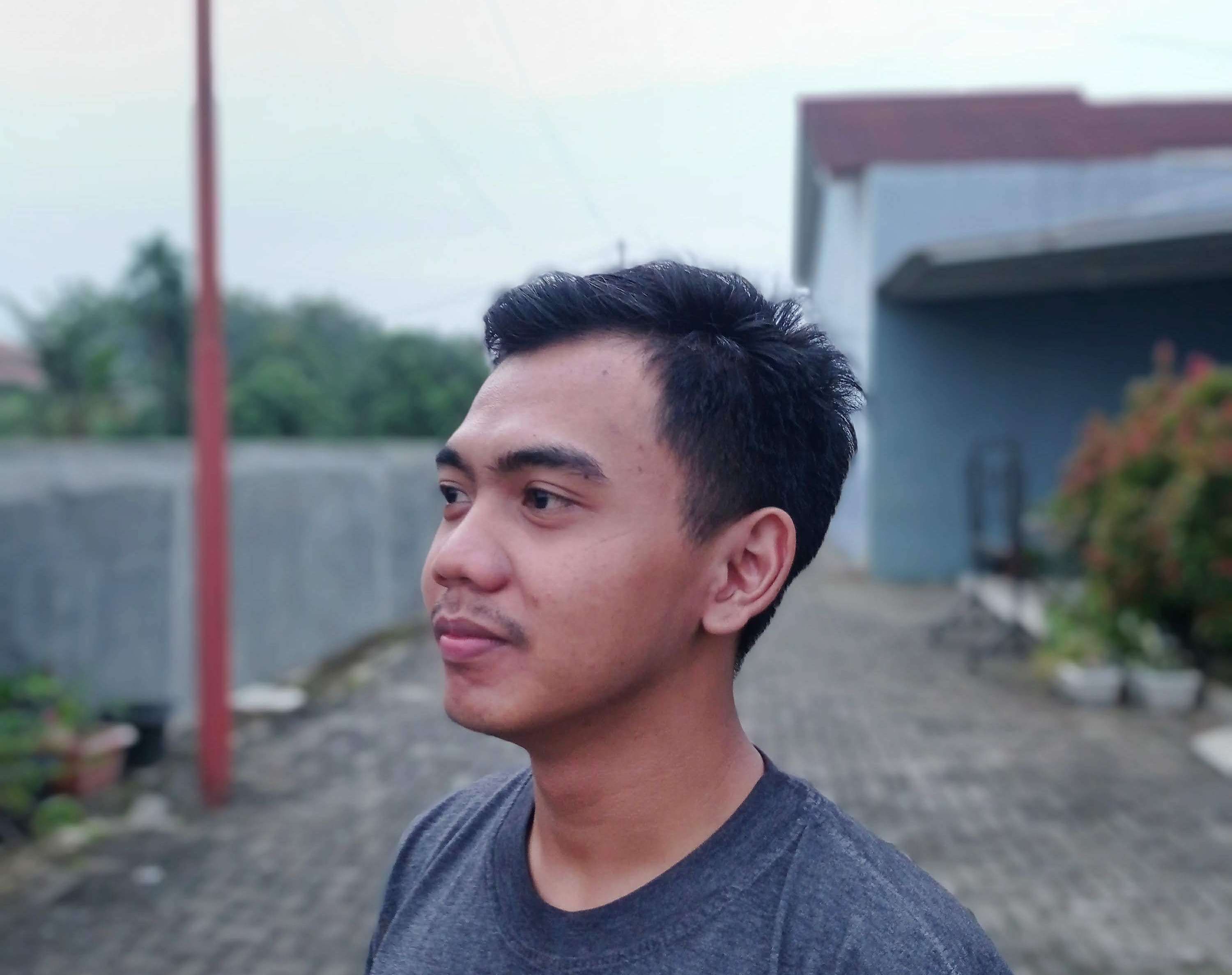 Mikha Cavin - Digital Craftman